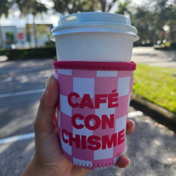 Café Con Chisme Retro Motel Keychain , Acrylic, Checkered, Checkers ...