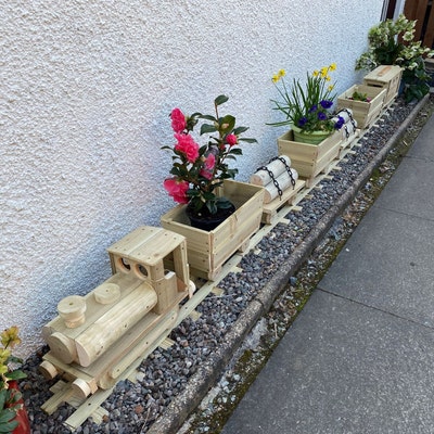 Wooden Planter Train / Decorative Garden Ornament - Etsy