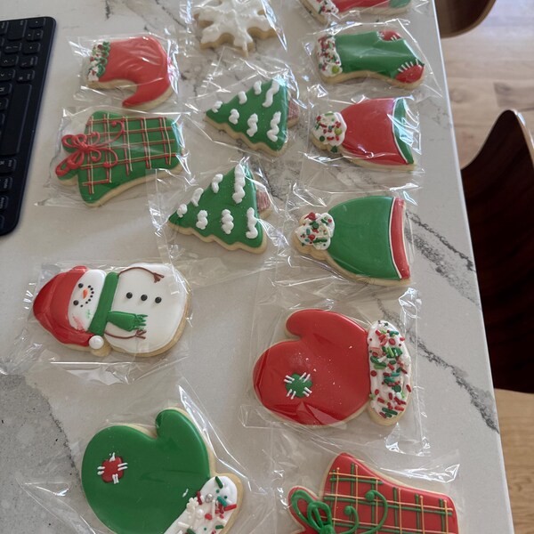 Mardi Gras Cookies, Shrove Tuesday Cookies, Fat Tuesday Cookies, Mask ...