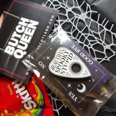 Hey Gurl Badge 38mm Badge Drag Race Drag - Etsy