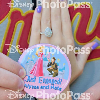 Princess Tiana Gown Inspired Vinyl Sticker - Etsy