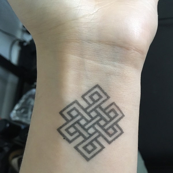 Endless Knot (set of 2) - Endless Knot Tattoo / Sanskrit Symbol Tattoo ...