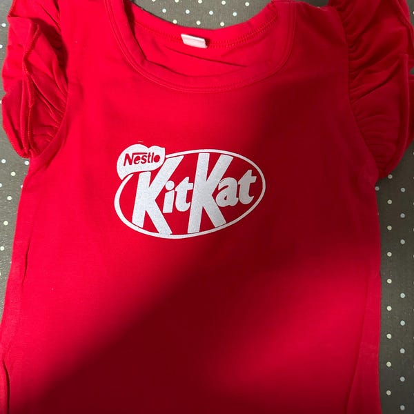 Customizable Kinder Bueno Chocolate Template on Canva, Including +200 ...