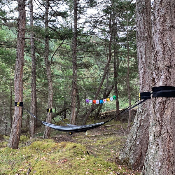 Calligraphic Corvid Head Prayer Flags - Bright Pastels - String of 10 ...