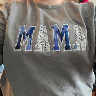 Personalized Embroidered Mama Sweatshirt Floral Mama Shirt Custom Gift ...