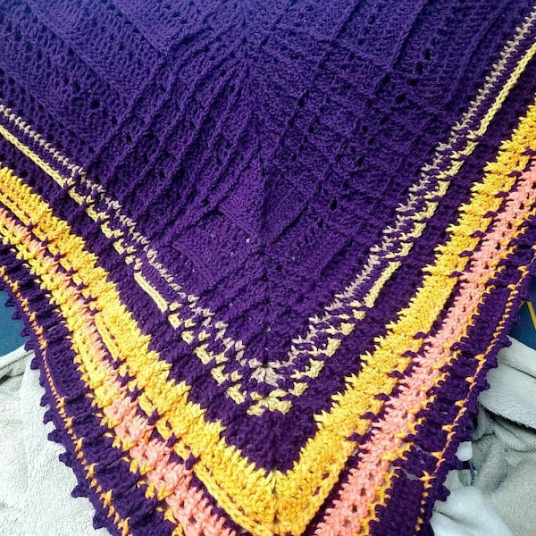 Nova Hooded Triangle Shawl Crochet Pattern, PDF Crochet Winter Hooded ...