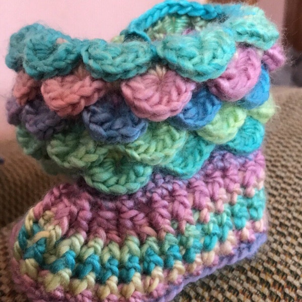 CROCHET PATTERN: Crocodile Stitch Booties (baby Sizes) - Permission to ...
