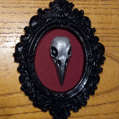 Raven Skull Round Filigree Frame, Gothic Home Decor, the Crow Art ...