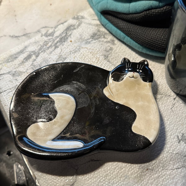 Hey Diddle Diddle, Cat and Fiddle, Cow Jumped Over the Moon Nursey ...