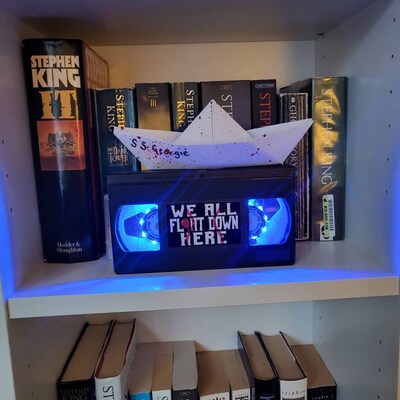 Retro VHS Lamp Blockbuster 80s 90s Night Light Table Lamp. - Etsy