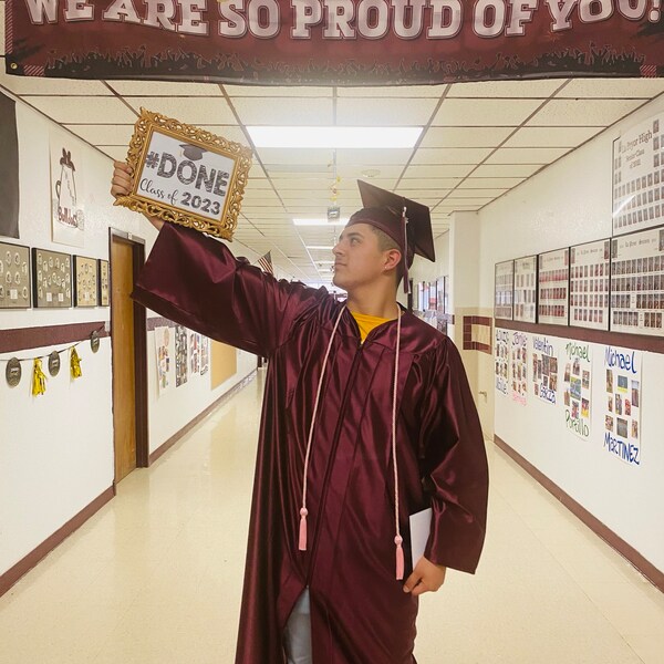 Done Graduation Sign, Printable Graduation Sign, Class of 2024 Sign ...