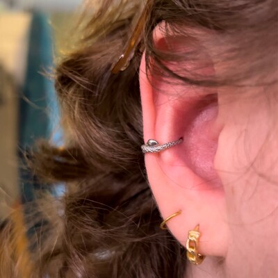 16g Dainty Snake Conch Hoop, Conch Earring, Conch Ring Clicker, 316L ...