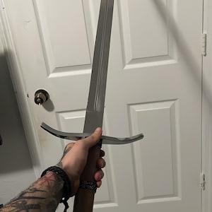 Handmade Carbon Steel Medieval Long Sword With Custom Made Scabbard ...
