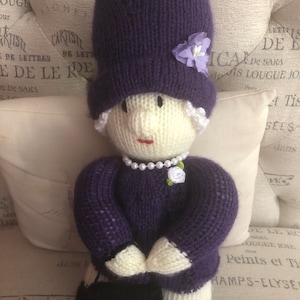 PDF Knitting Pattern King Charles III With Orb & Sceptre - Etsy UK