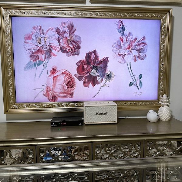 NEW! the Portrait TV Frame, Vintage Gold Frame Wall Art, Aesthetic Home ...