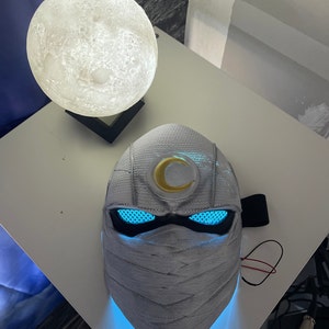 Batwing Luke Fox Helmet - Etsy