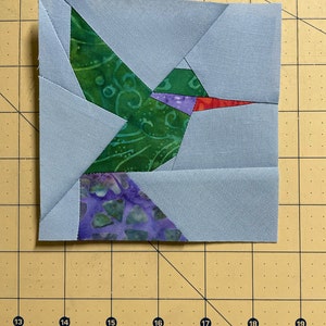Hummingbird Paper Pieced Block Pattern in PDF - Etsy