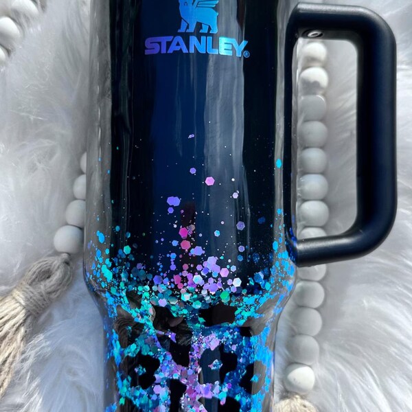 Authentic Stanley Neon Hello Kitty 30 or 40oz Made to Order - Etsy