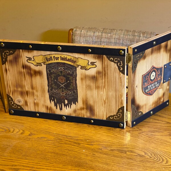 Customizable Handmade Solid Wood Dungeon Master's Screen - Etsy