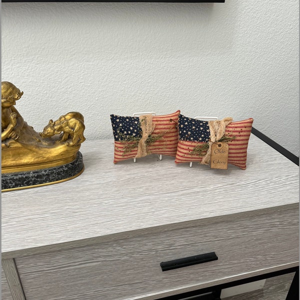 Primitive Candy Corn Mouse, Fall Decor, Halloween Decor - Etsy