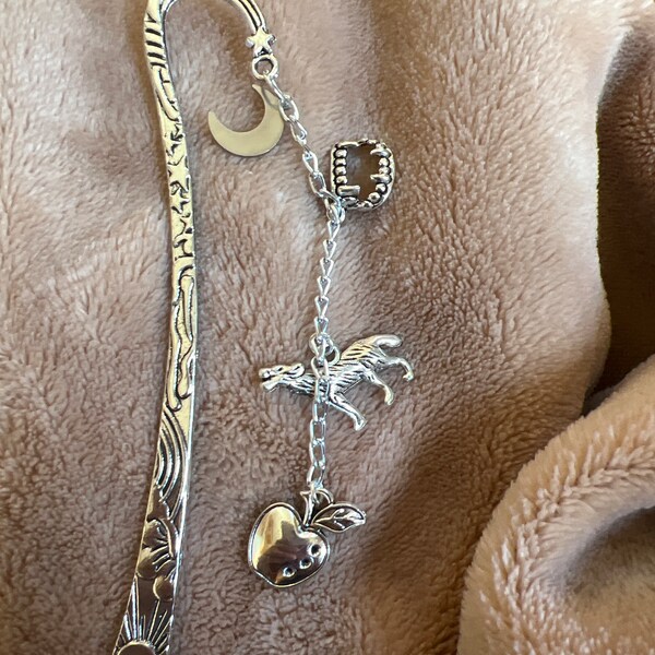 Twilight Themed Bookmark/ Bella and Edward/ Bella and Jacob/ Vampire ...