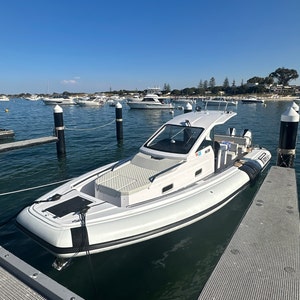 Wake Series Domed Boat Lettering White Center / Chrome Outline Raised ...