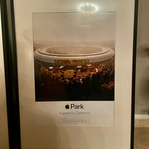 Principles of Nike Poster From the Movie Air. Phil Knight's Nike ...