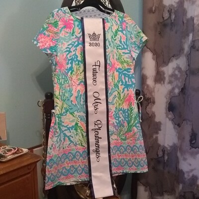 Custom Embroidered Pageant Sash With Cursive Font - Etsy
