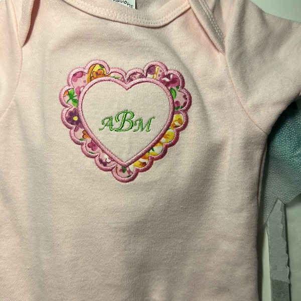 Applique & Embroidery Originals Digital Design 2319 Scalloped Heart ...