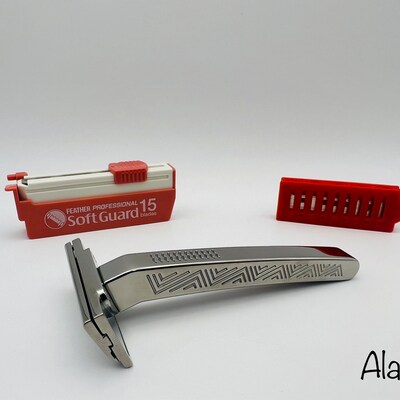 Travel Razor Tins Altoids Size - Etsy