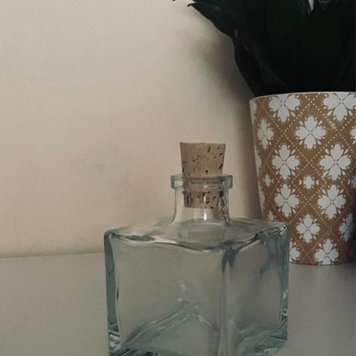 200ml Glass Cube Bottles Supplied With a Choice of Corks Choose Between ...