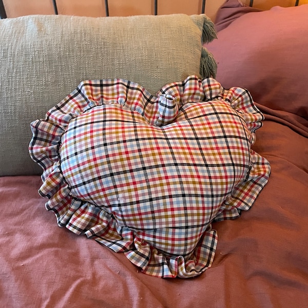 Ruffle Heart Cushion Sewing Pattern PDF Digital Download Throw Pillow ...