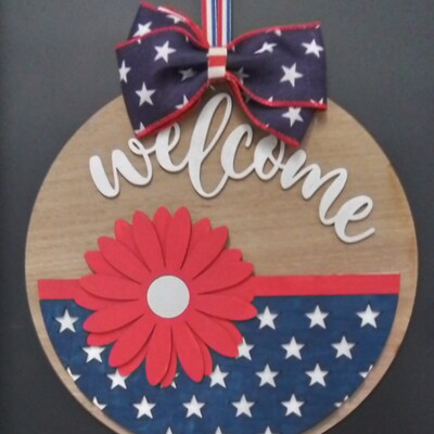 4th of July Daisy Welcome Sign SVG, Memorial Day Round Wood Sign SVG ...