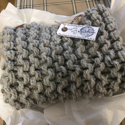 Outlander Inspired Hand Knit Cowl Scarf Snood Loop Circle - Etsy Canada