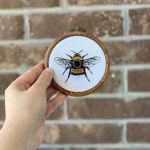 Bee: Hand Embroidery Pattern. Thread Painting Tutorial. PDF - Etsy