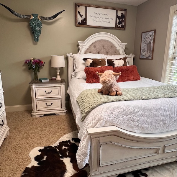Custom Cowhide Sign: Rustic Western Decor, Handmade Pine Frame - Etsy