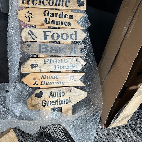 HEN PARTY Hen Do Personalised Button Box Frame Picture for the Bride to ...