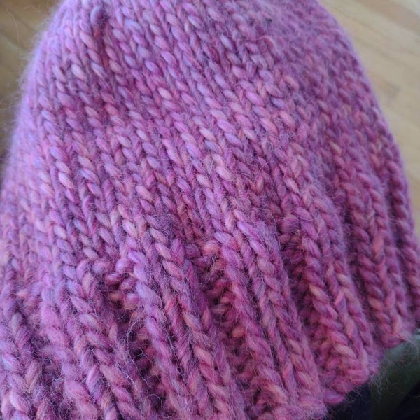 LEARN TO SPIN Beginner's Spinning Kit With Drop Spindle and Merino ...