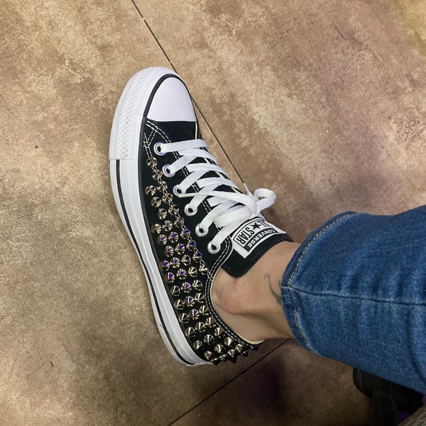 Genuine CONVERSE Run Star Hike Black With Skulls & Chains Sneakers ...