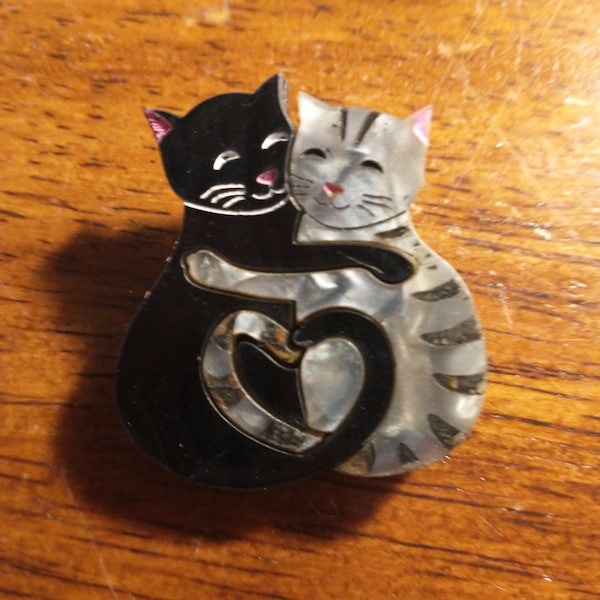 A Purrfect Match Cats Hugging Mini Brooch Necklace - Etsy