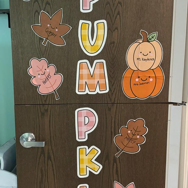 Retro Pastel Bulletin Board Borders, Smile Face Daisy, Varsity ...