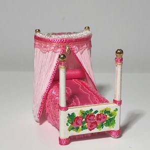 1/48th Kit Wonky Desk and Chair, Quarter Scale - Etsy