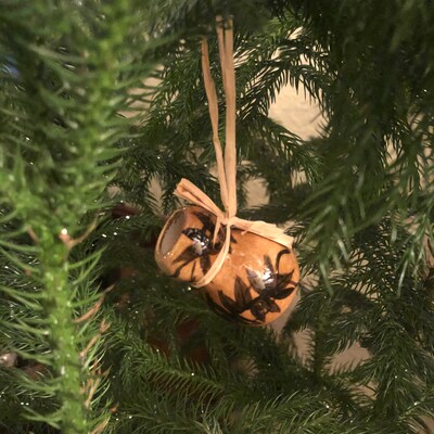 Hawaii Poi Pounder and Ipu Ceramic Christmas Ornaments by Lauhala ...