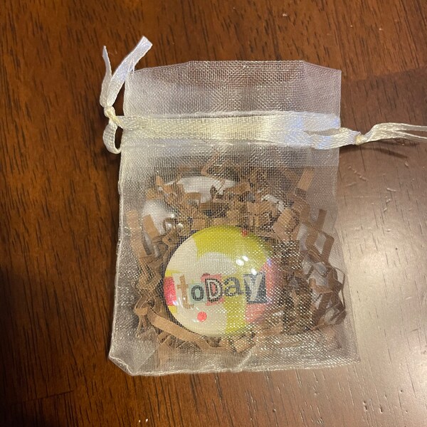 Custom Glass Magnet | Super Strong Magnet | Letter Magnet | Name Magnet ...