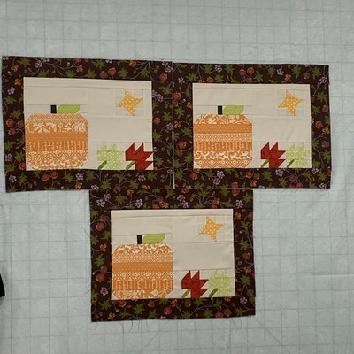 Fall Mini With Pumpkin, Leaves, and Star PDF Pattern - Etsy