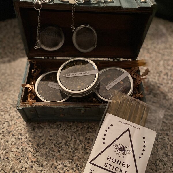 Blue Tea Gift Box With Personalized Infusers & Loose Leaf Teas - Etsy