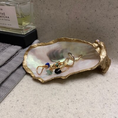 White and Gold Oyster Shell Ring Dish Ring Holder Ring Bowl - Etsy