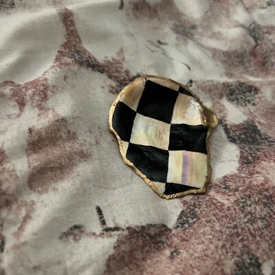 Capri Recycled Oyster Shell Trinket Dish for Jewelry & Rings. A Unique ...