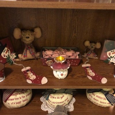 Gray and Black Spotted Pig Bowl Filler With Feed Sack Tag, Pig Decor ...