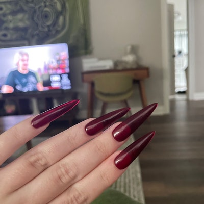 Sanguineous Song-blood Red Clear Gel Minimalist Style Handmade Pointy ...